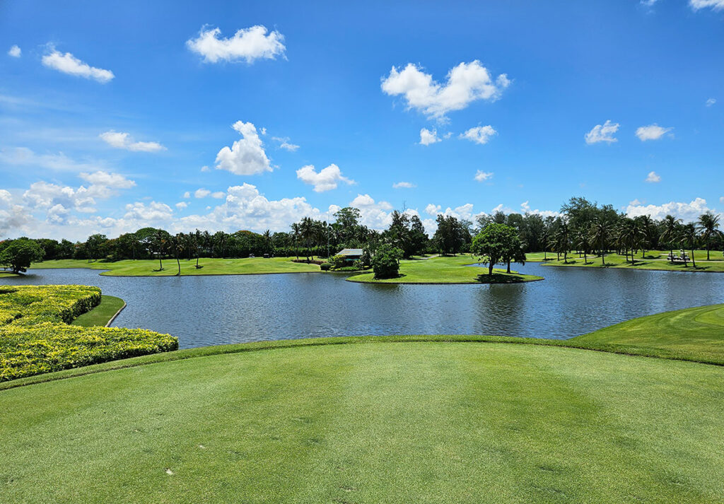 VIP Golfing in Thailand - Kawin